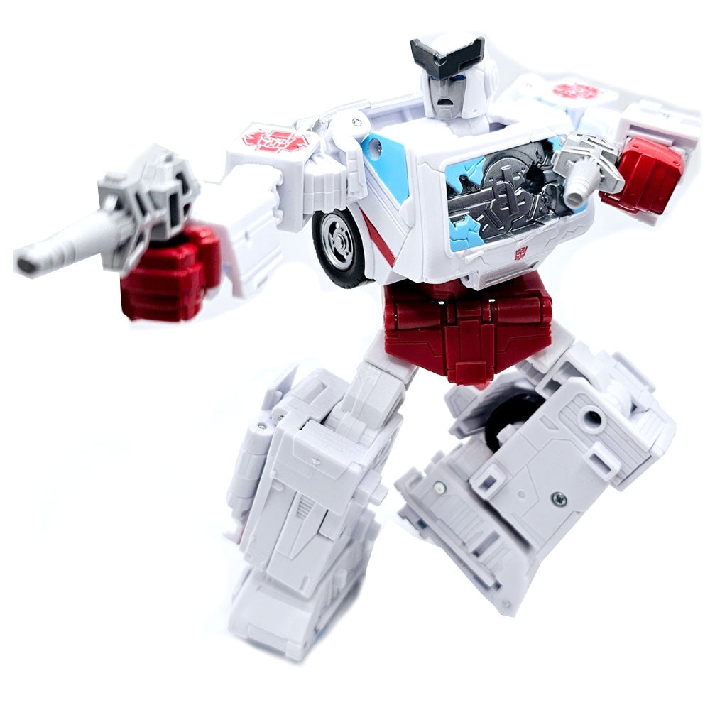 Transformers Studio Series 86-28 Ratchet Dying Battle Damaged Voyager ...