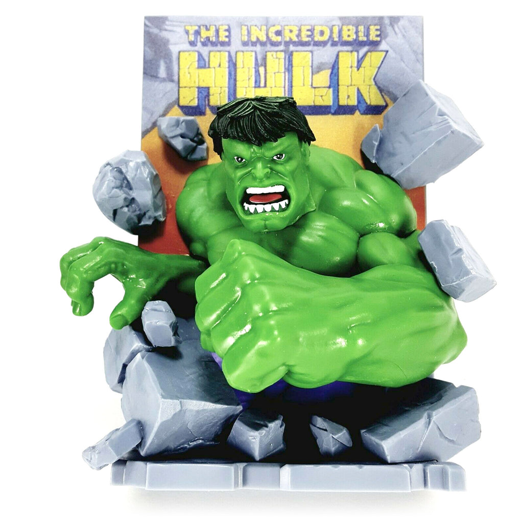 Incredible Hulk Lootcrate Exclusive 3D Comic Standee – Collecticon Toys