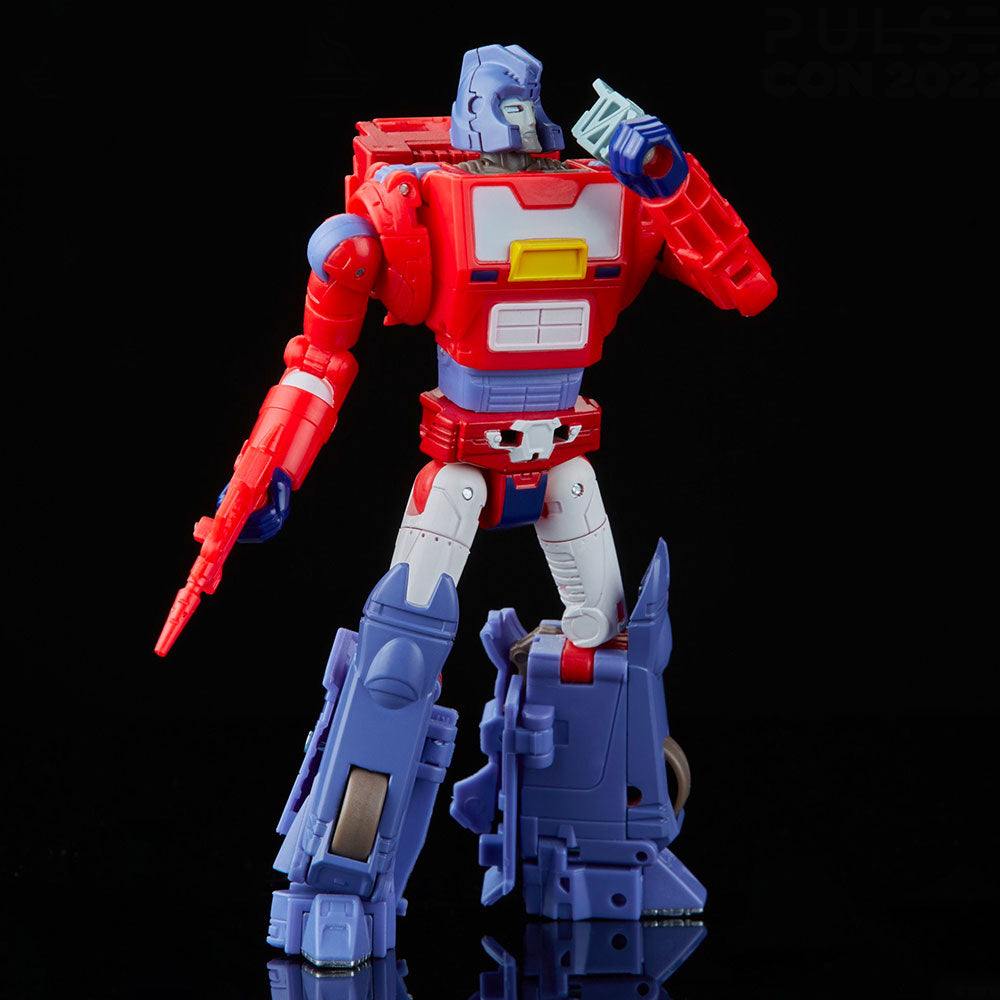 Transformers Legacy A Hero is Born Orion Pax & Alpha Trion - Giftset ...